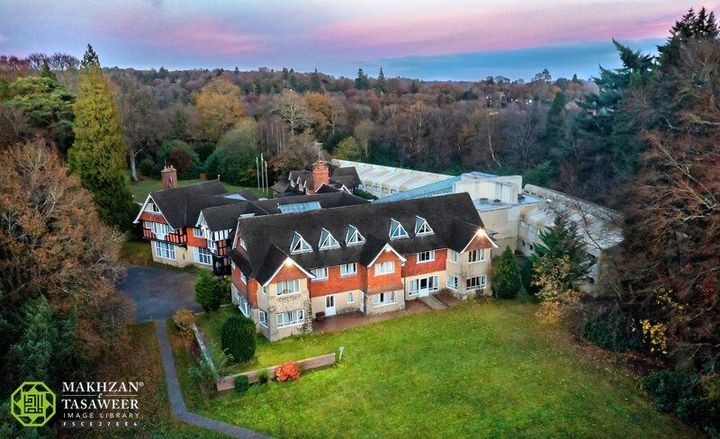 Essential traits of a successful missionary: Huzoor addresses graduates ...