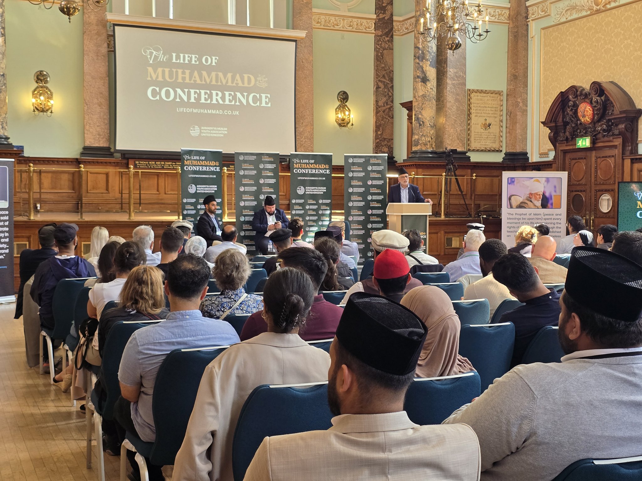 Life of Muhammad Conference in London: A message of peace, pluralism ...